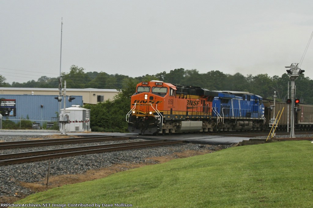 BNSF 6158